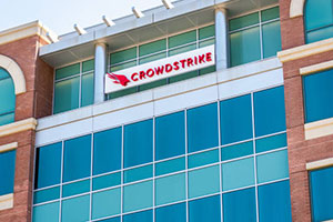 How To Avoid an IT Crisis: Lessons from the CrowdStrike Outage